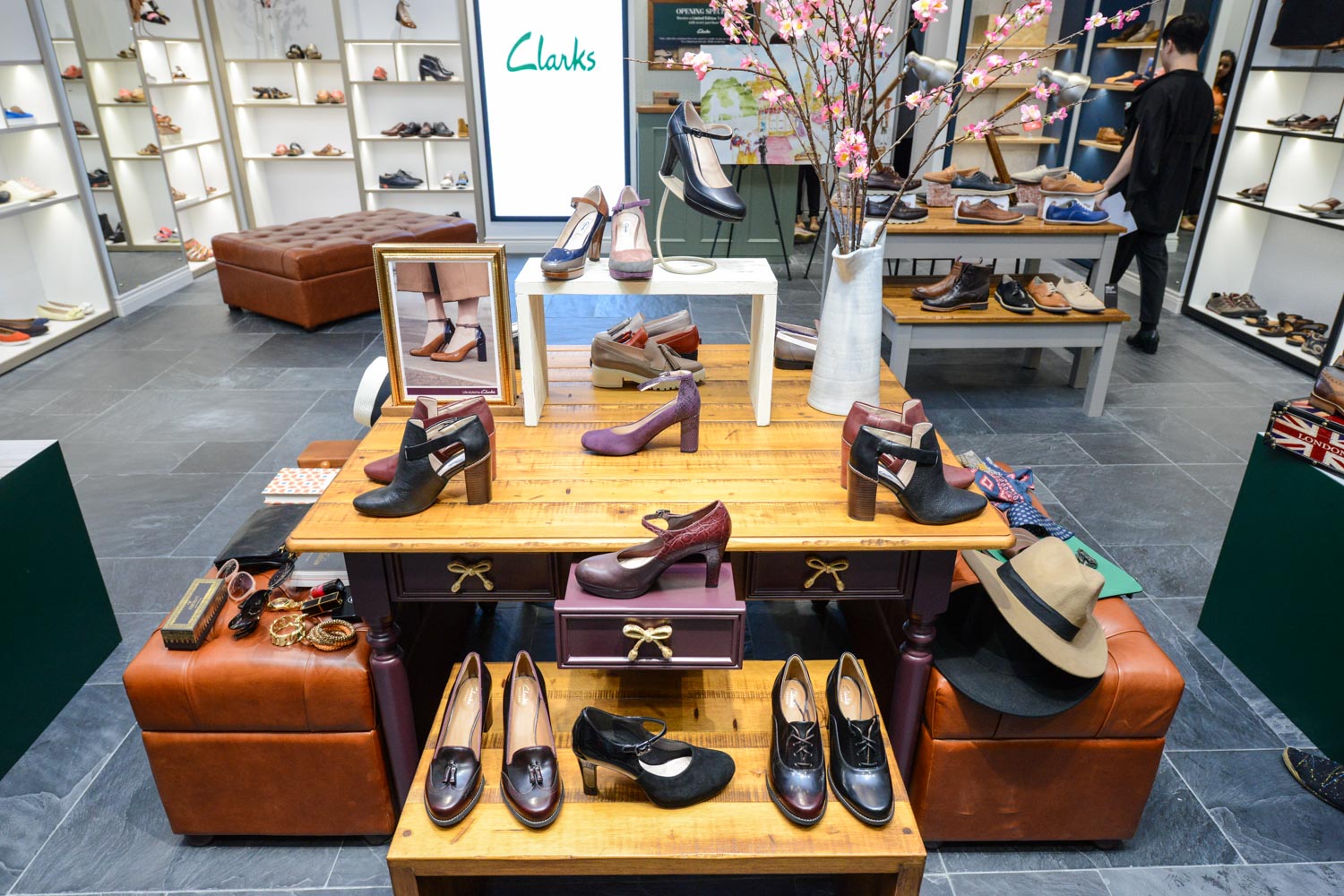 Clarks Feature Photo - Asia 361